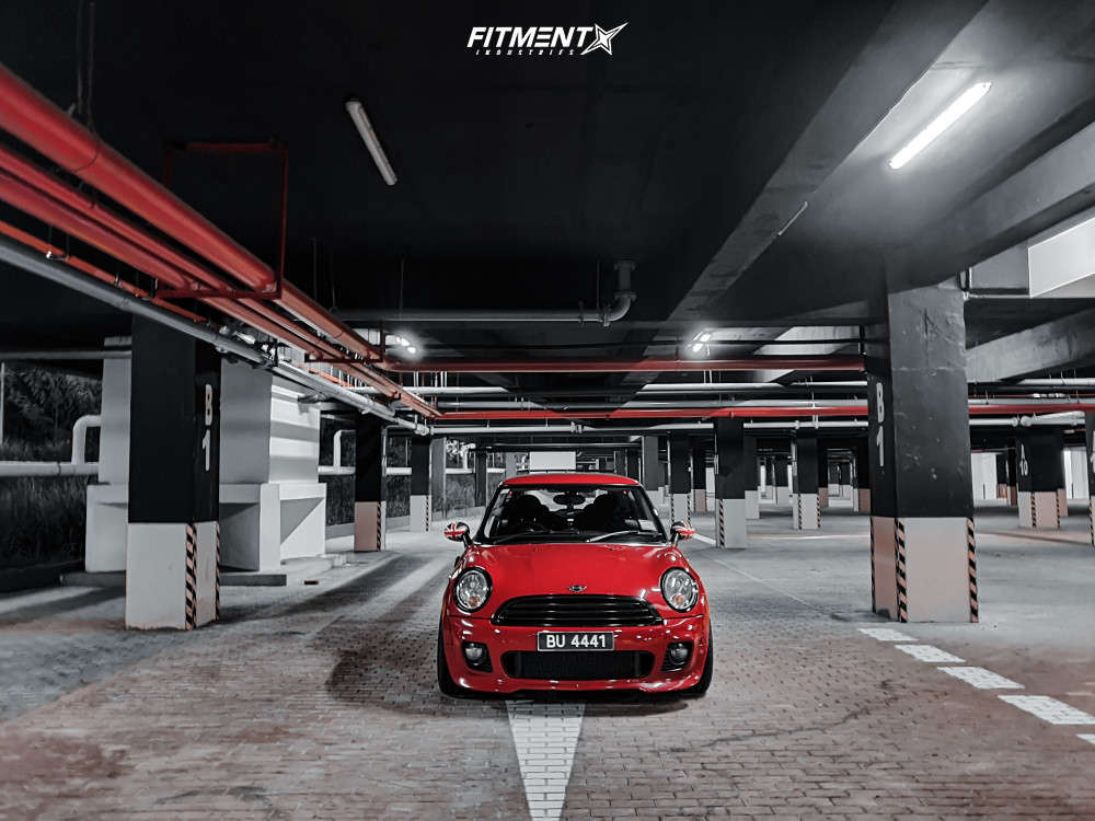 2013 Mini Cooper Base with 17x8 3SDM 0.06 and Kumho 205x45 on Stock ...