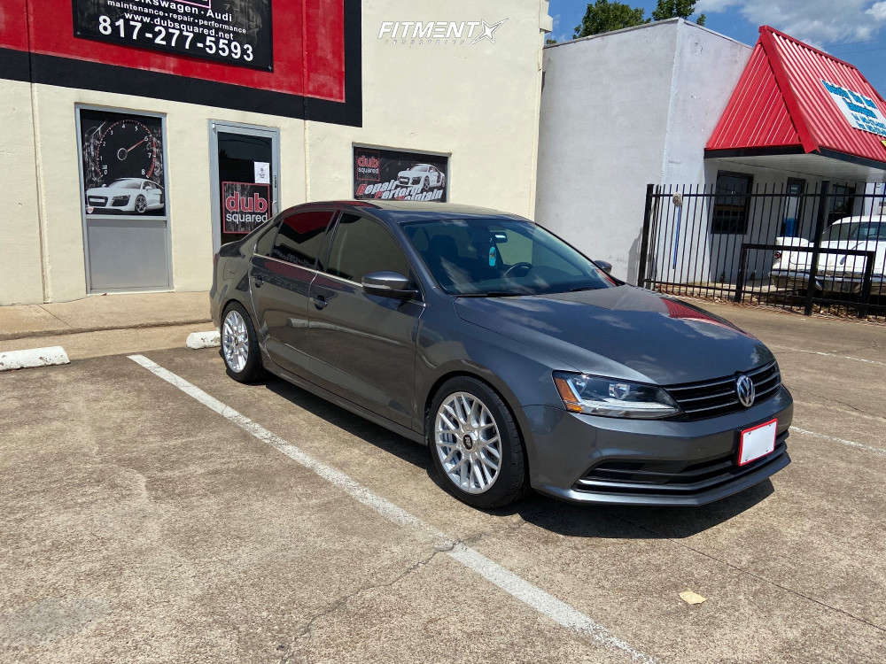 2017 Volkswagen Jetta SE with 17x8 Rotiform Rse and Nitto 225x45 on ...