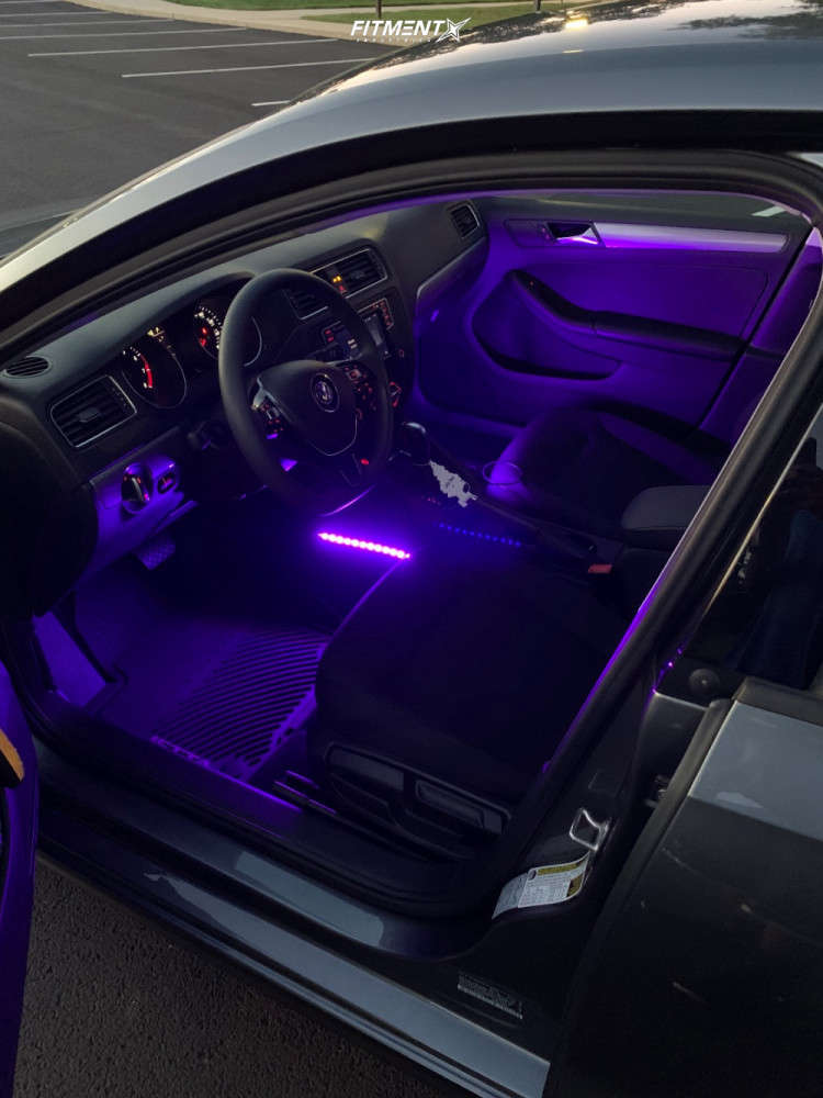 2016 Volkswagen Jetta SE with 17x8 Niche Misano and Hankook 225x45 on ...