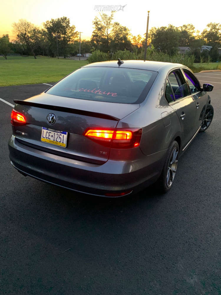 2016 Volkswagen Jetta SE with 17x8 Niche Misano and Hankook 225x45 on ...