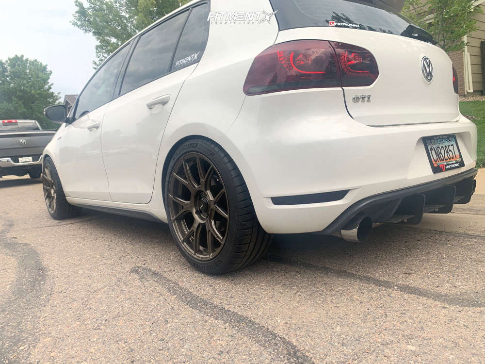 2013 Volkswagen GTI Base with 18x8.5 Konig Ampliform and Michelin ...