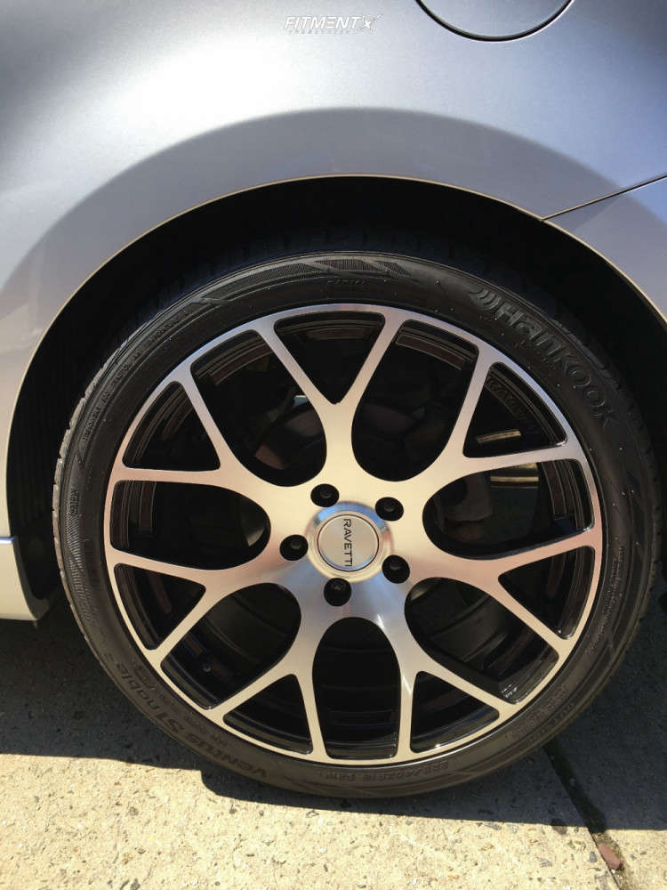 2016 Kia Forte Koup SX with 18x8 Ravetti M8 and Hankook 225x40 on Stock ...