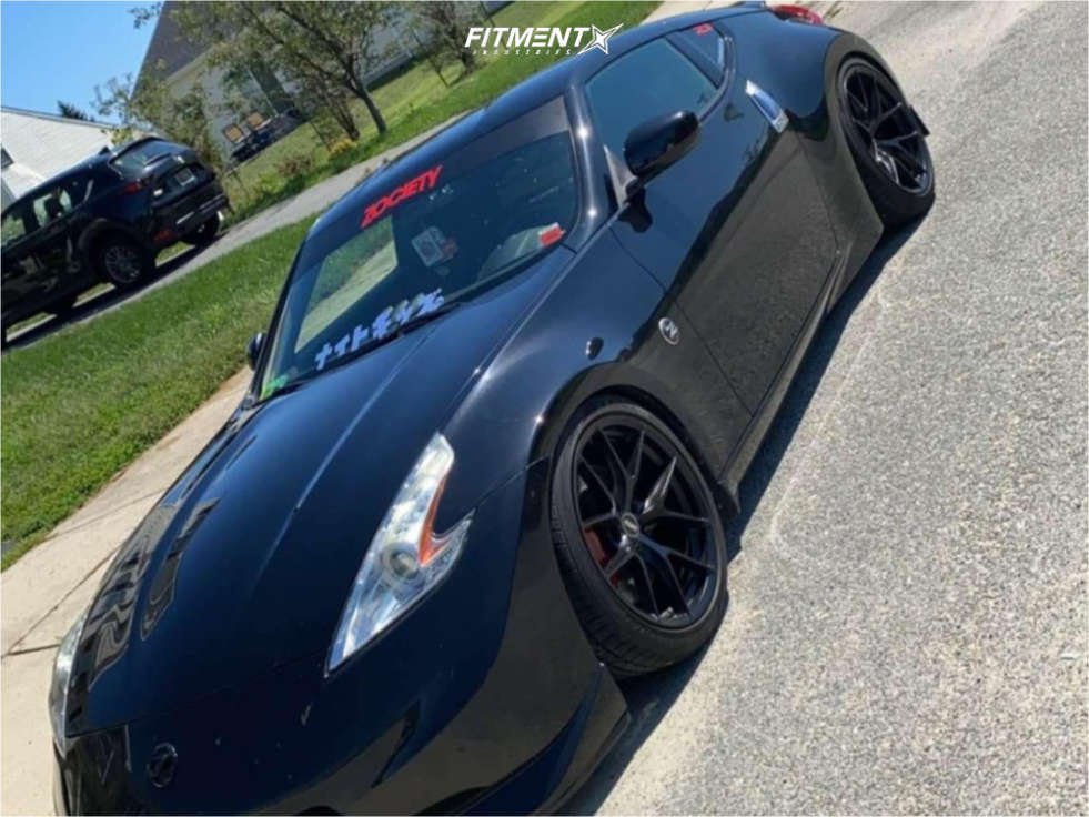 2014 Nissan 370Z Base with 19x9.5 ESR Rf2 and Kenda 245x35 on Coilovers ...
