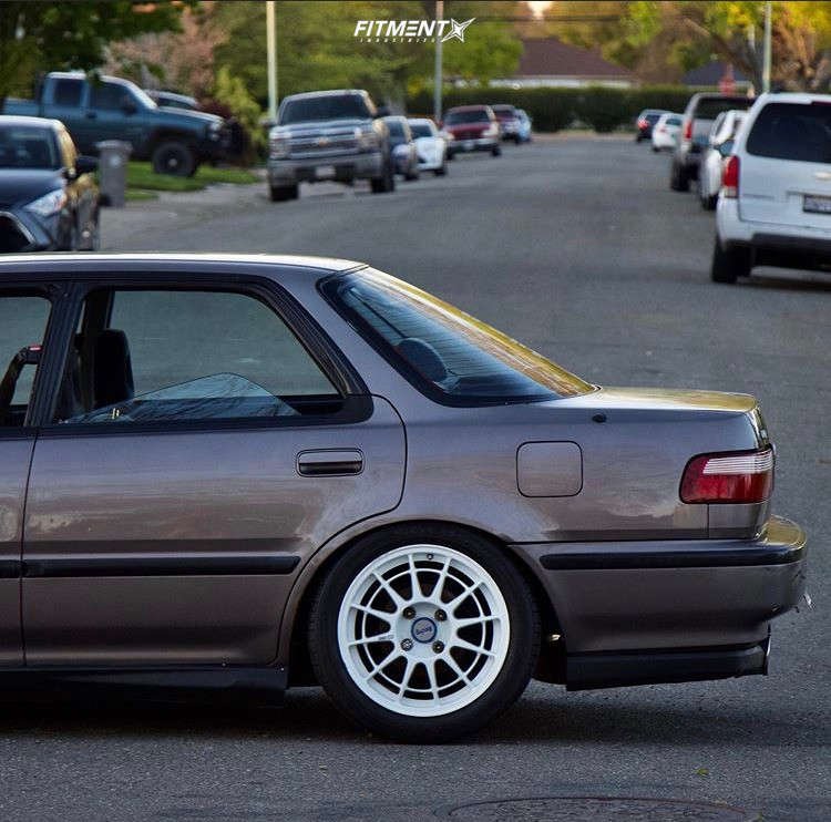 1992 Acura Integra GS-R with 16x7 Enkei Rtc1 and Achilles 205x50 on ...