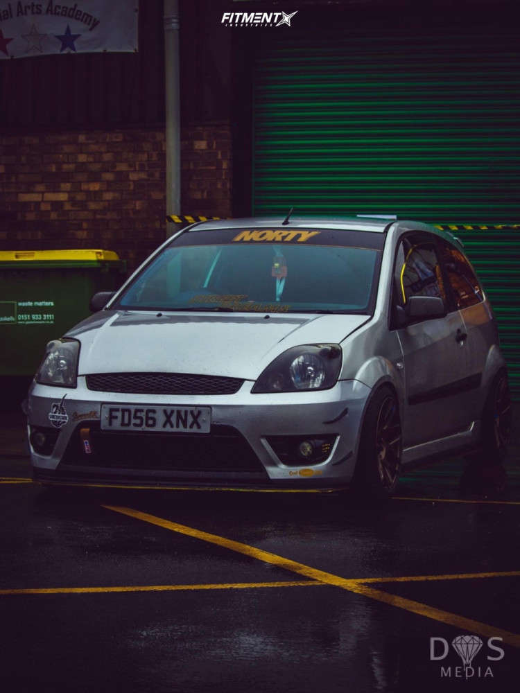 2006 Ford Fiesta Base with 16x8 Japan Racing Jr18 and Nankang 195x45 on ...