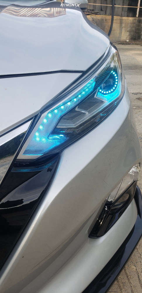 2019 Nissan Altima SV with 20x8.5 XIX X61 and Lexani 235x35 on Air ...