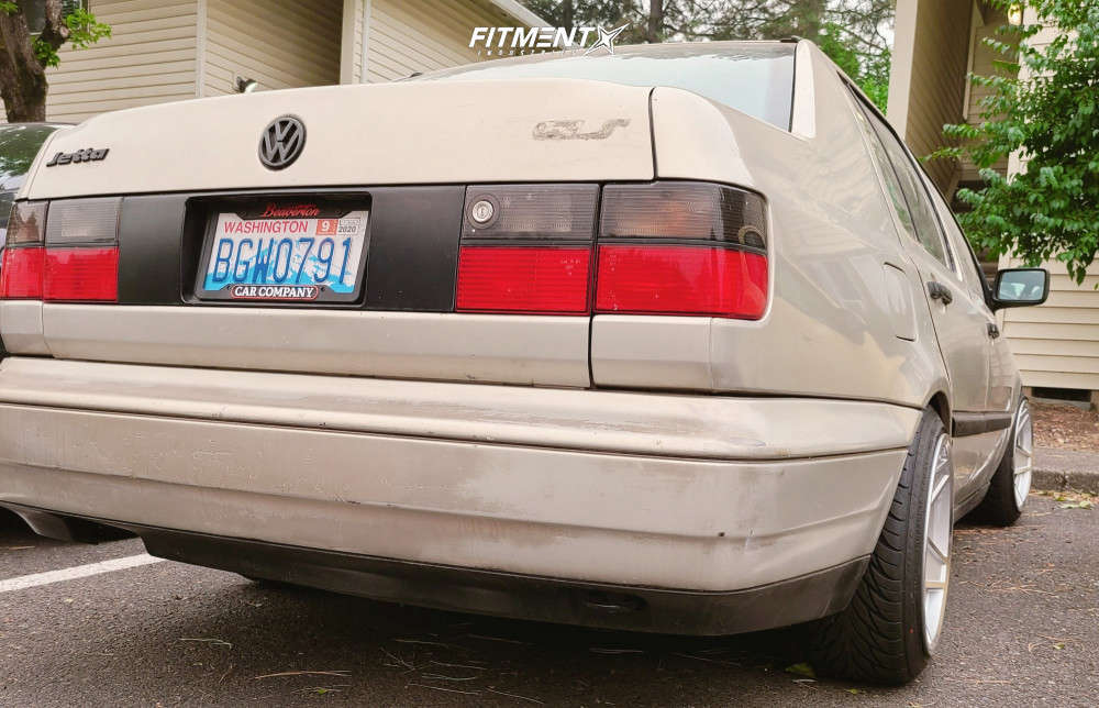 1997 Volkswagen Jetta GLS with 16x9 3SDM 0.05 and Federal 195x45 on ...
