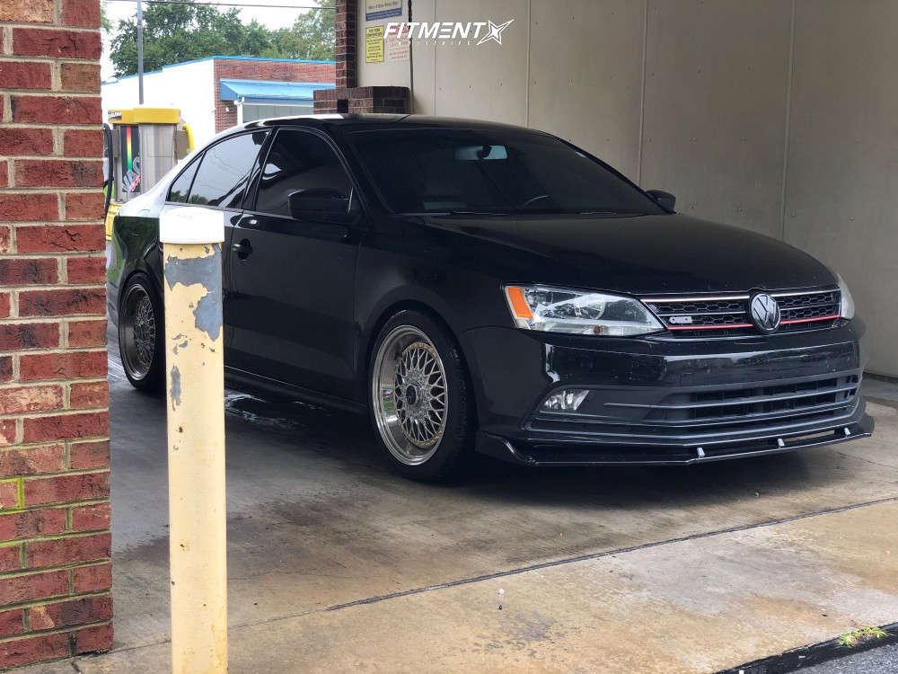 2016 Volkswagen Jetta Sport with 18x8.5 Jnc Jnc004s and Crosswind ...