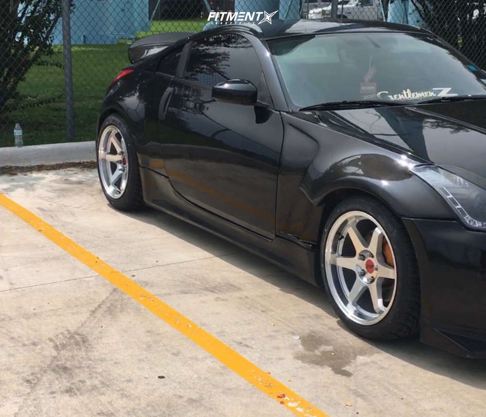 2006 Nissan 350Z Base with 18x9.5 ESR Sr07 and Federal 245x40 on Stock ...