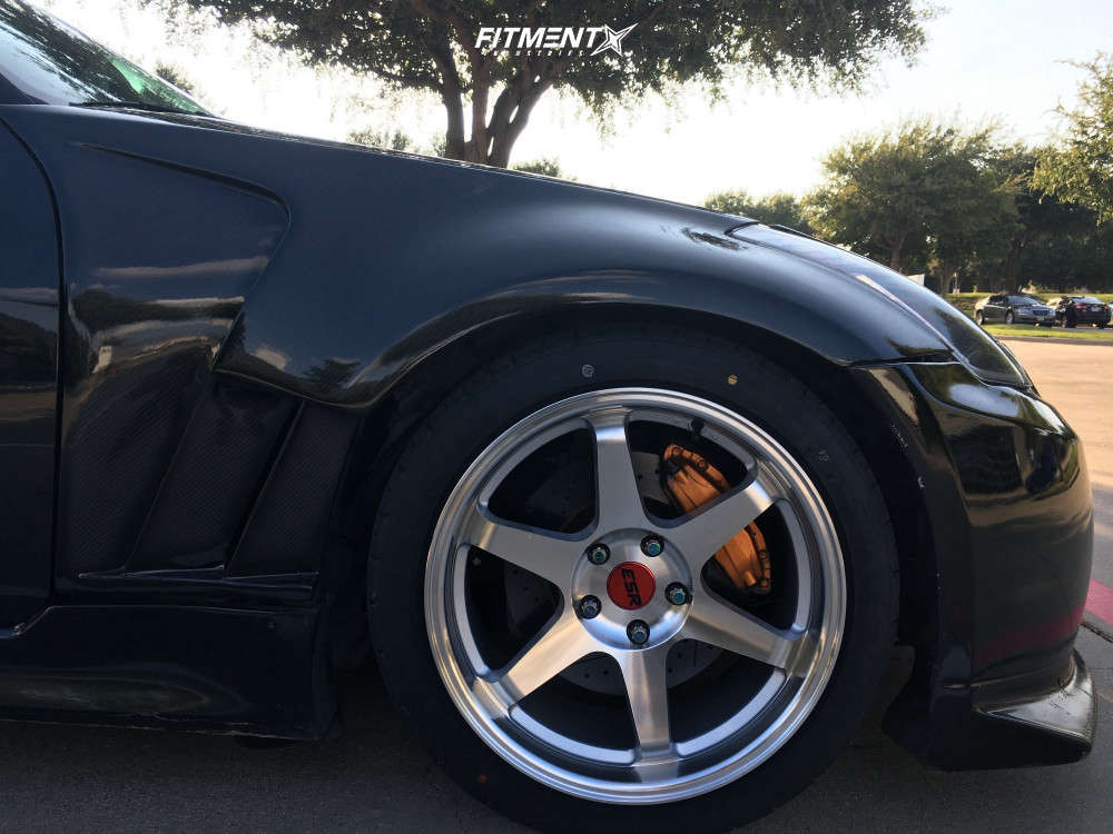 2006 Nissan 350Z Base with 18x9.5 ESR Sr07 and Federal 245x40 on Stock ...