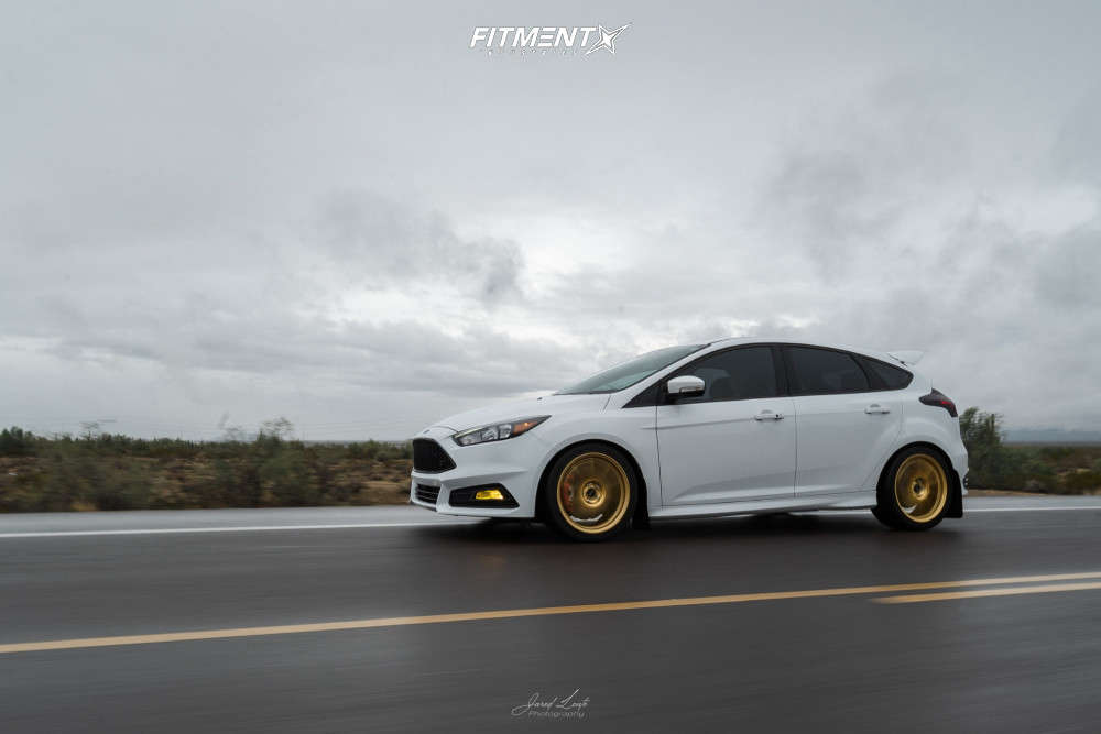 2018 Ford Focus ST with 18x8 Method 503 Rally and BFGoodrich 235x40 on ...