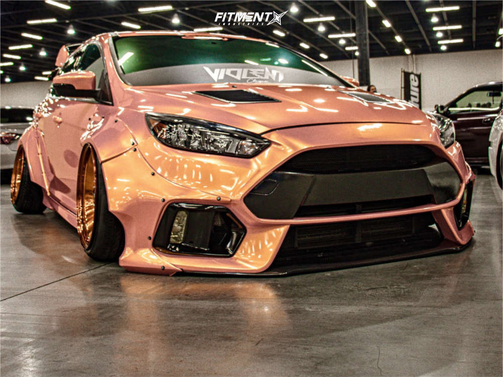 2017 Ford Focus ST with 18x10.5 BBS Rs and Achilles 215x40 on Air ...