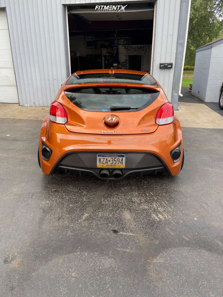 2015 Hyundai Veloster Turbo with 18x9 Aodhan Ah06 and Atlas 225x40 on ...