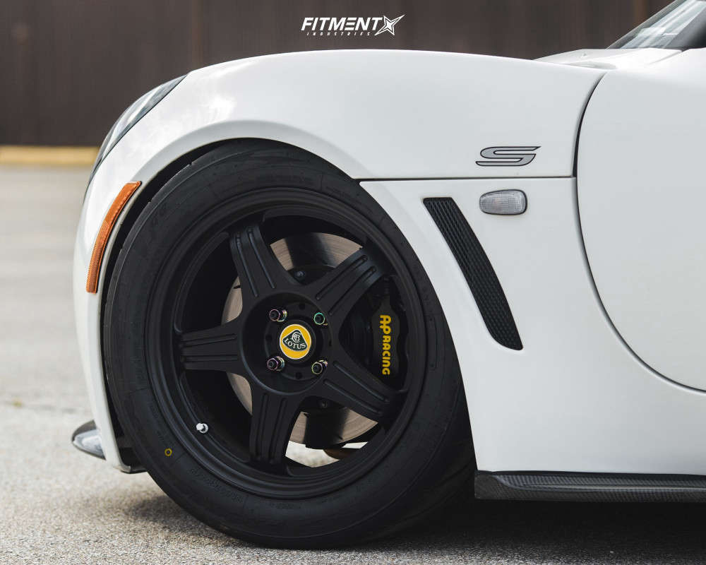 2007 Lotus Exige S with 16x7 Hethel Toybox48 and Toyo Tires 195x50 on ...