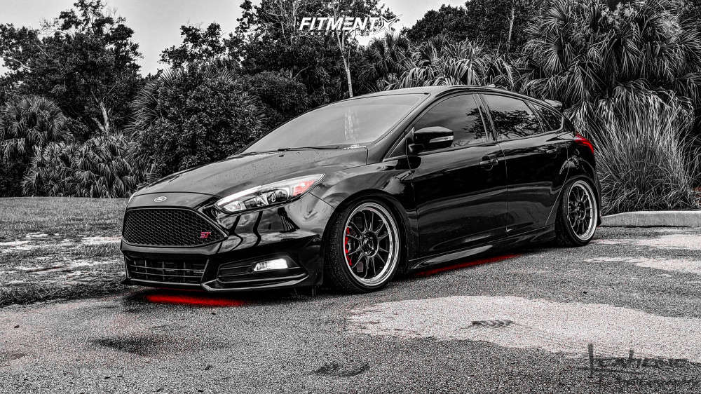 2017 Ford Focus ST with 18x8.5 Konig Hypergram and Nankang 215x35 on ...