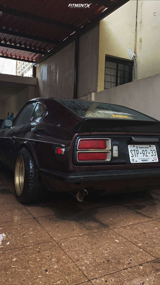 1975 Nissan 280Z Base with 15x8 Rota Grid V and Nitto 205x50 on ...