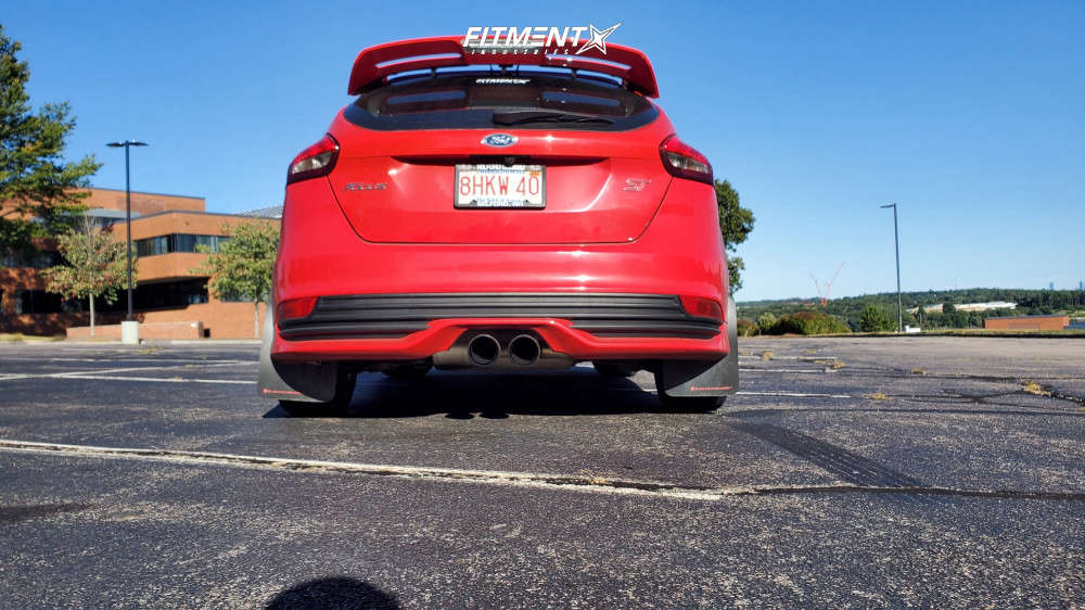 2017 Ford Focus ST with 18x8.5 Enkei Tsv and Nitto 235x40 on Stock ...