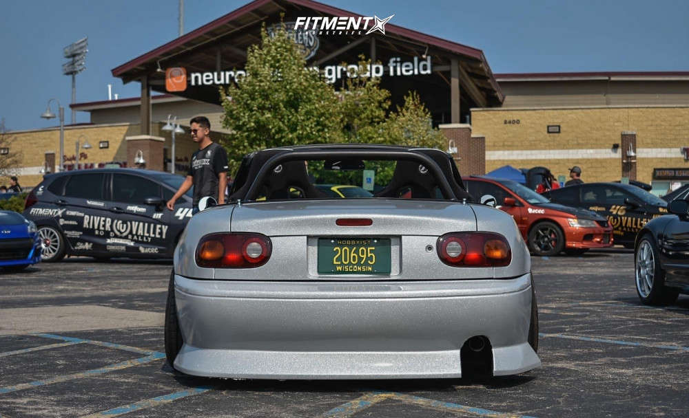 1996 Mazda Miata M Edition with 16x8 Klutch Sl2 and Federal 195x40 on ...