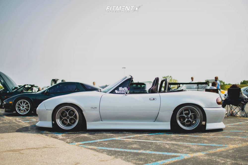 1996 Mazda Miata M Edition with 16x8 Klutch Sl2 and Federal 195x40 on ...