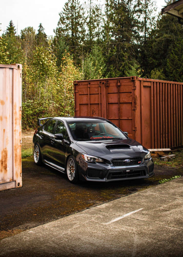 2018 Subaru Outback 2.5i with 18x9.5 Enkei Nt03m and Hankook 245x40 on ...