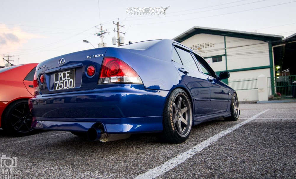 2005 Lexus IS300 Base with 18x8.5 Miro 398 and Maxxis 225x40 on ...