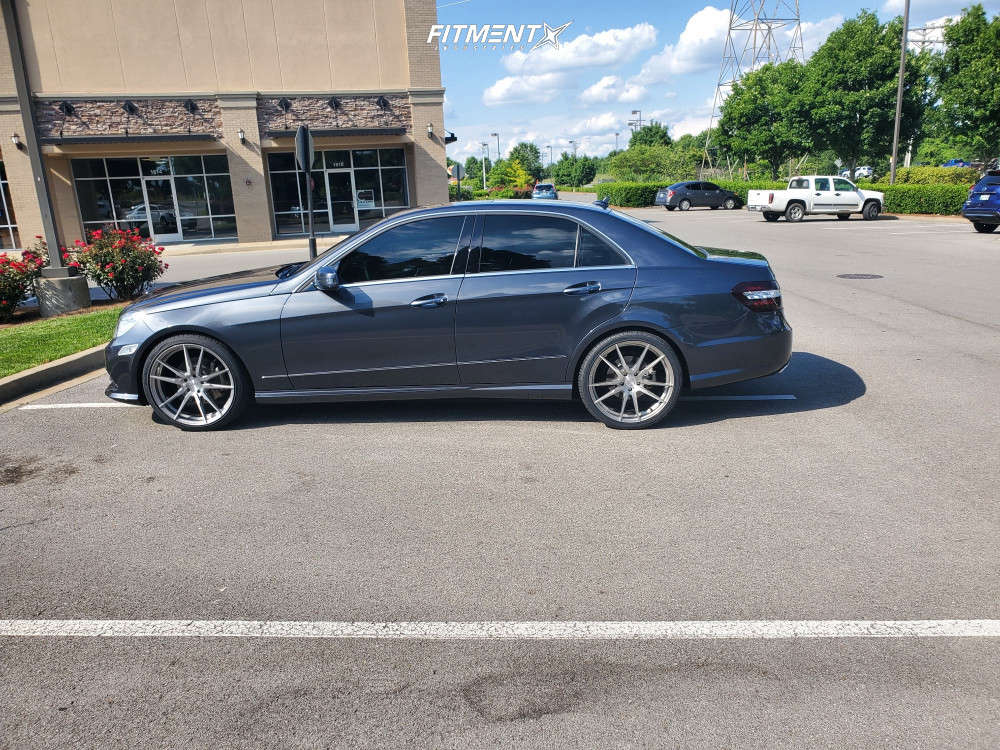 2012 Mercedes-Benz E350 Base with 20x9 Rohana Rf2 and Toyo Tires 245x40 ...