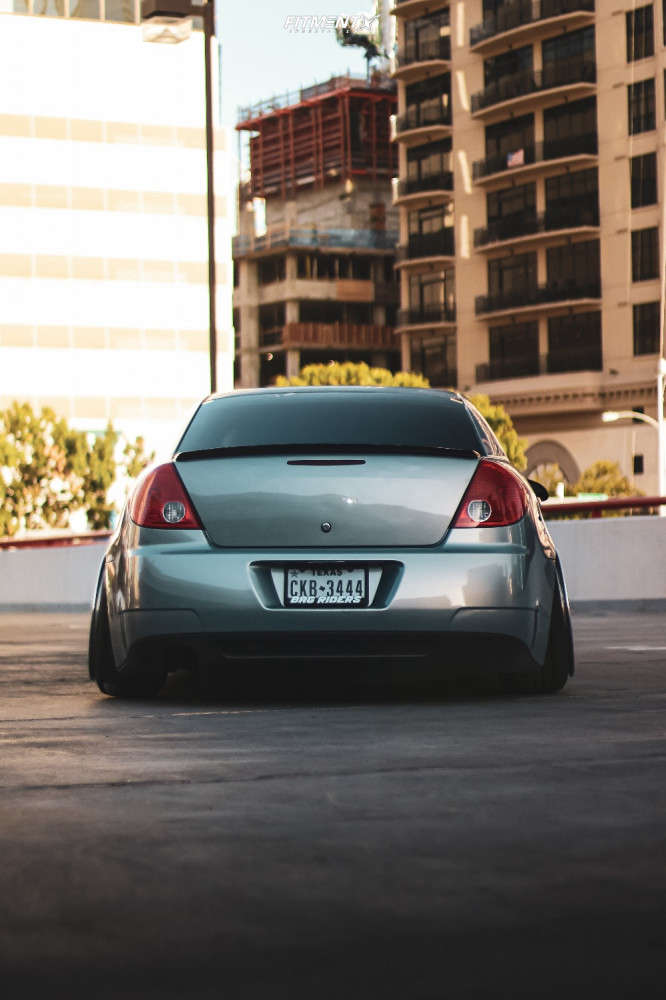 2008 Pontiac G6 Base with 19x10.5 Leon Hardiritt Ordens and Atlas ...