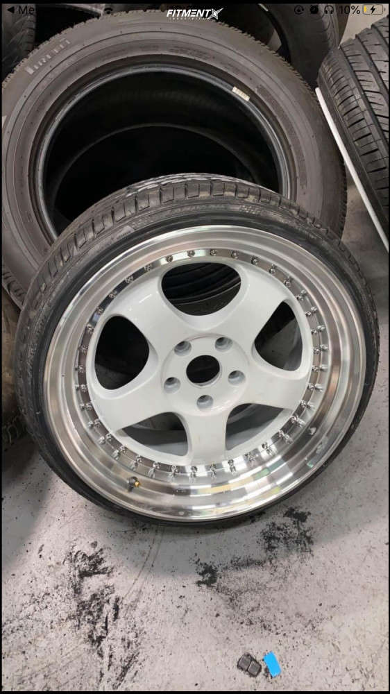 1989 Toyota Supra Base with 18x9.5 ESR Sr06 and Achilles 215x35 on ...