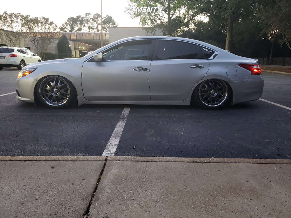 2016 Nissan Altima SR with 19x9.5 Privat Rennstadt and Achilles 245x35 ...