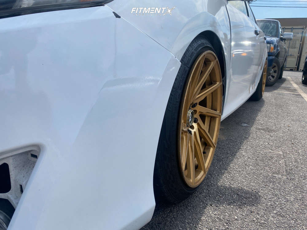 2014 Toyota Camry LE with 18x9.5 F1R F29 and Road Hugger 215x45 on ...