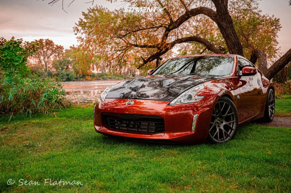2014 Nissan 370Z Base with 19x9.5 VMR V810 and Michelin 265x35 on ...