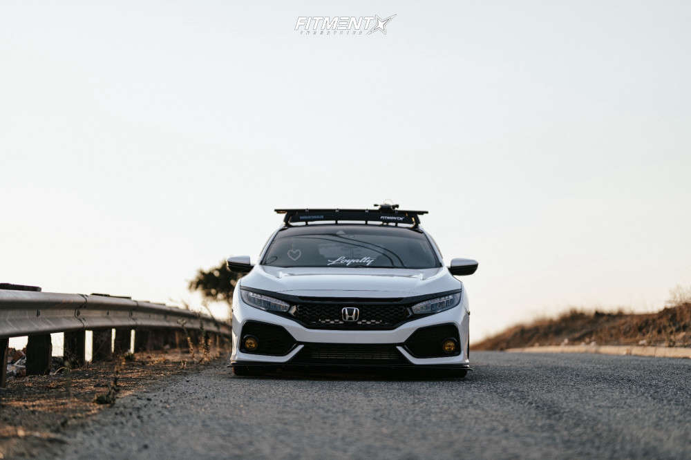2019 Honda Civic Sport with 18x8.5 AVID1 AV21 and Continental 235x40 on ...