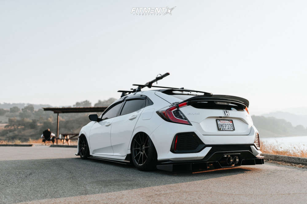 2019 Honda Civic Sport with 18x8.5 AVID1 AV21 and Continental 235x40 on ...