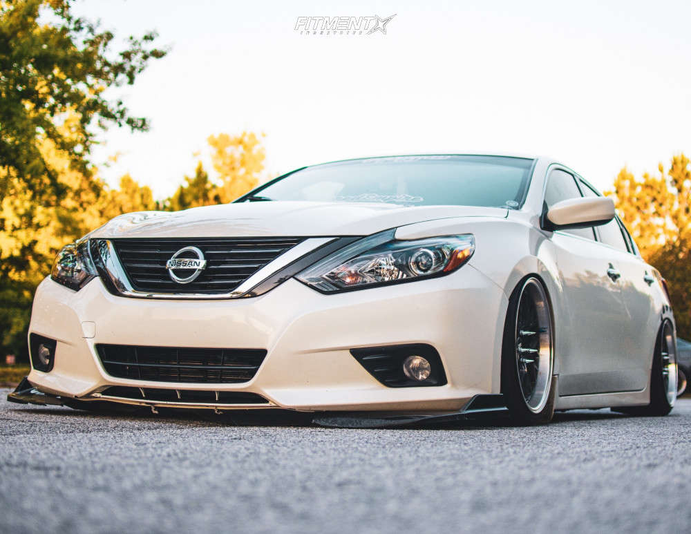 2018 Nissan Altima SR with 18x9.5 ESR Cs11 and Federal 235x35 on Air ...