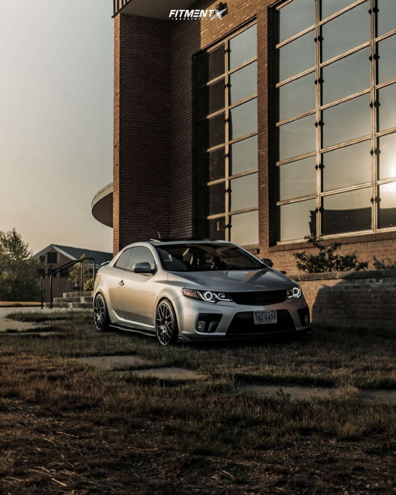 2013 Kia Forte Koup SX with 18x8.5 Advanti Racing Vigoroso V1 and ...