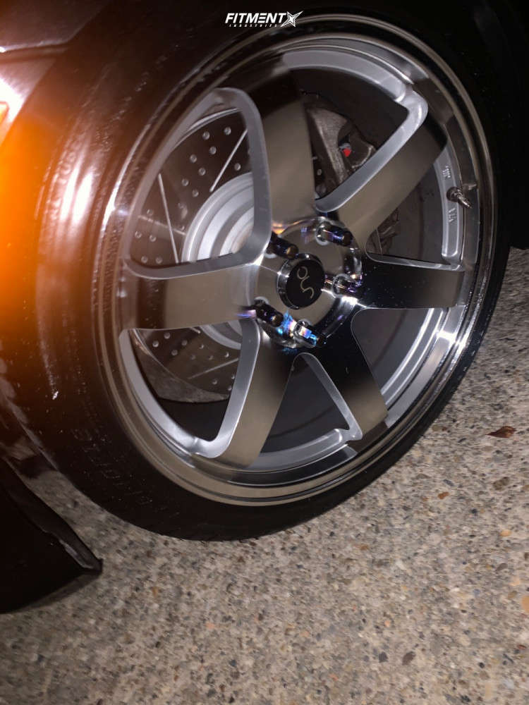 2009 BMW 335i Base with 18x8.5 JNC Jnc014 and Lexani 225x40 on Lowering ...