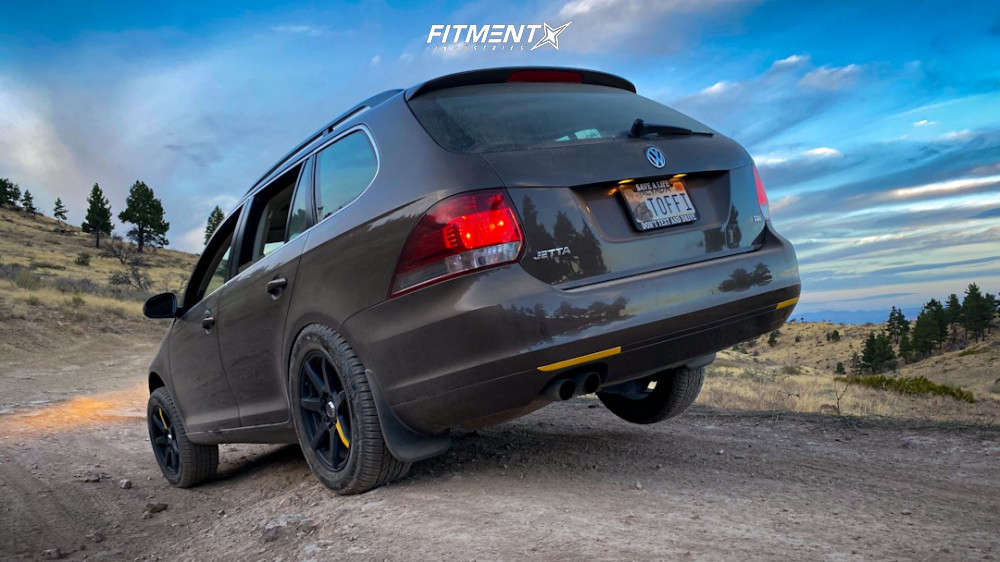 2012 Volkswagen Jetta TDI Premium with 16x7 Raceline Evo and Yokohama ...