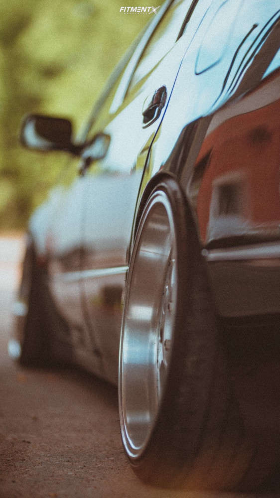 2001 Lexus GS300 Base with 18x8.5 OZ Racing Nova and Atrezzo 215x35 on ...