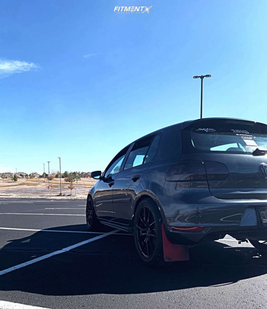 2014 Volkswagen GTI Wolfsburg Edition with 18x8 Advanti Racing Hybris ...