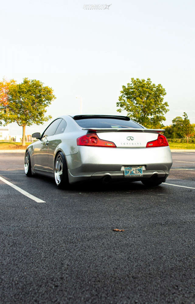 2004 INFINITI G35 Rwd 2dr Coupe w/Leather (3.5L 6cyl 5A) with 18x9.5 ...