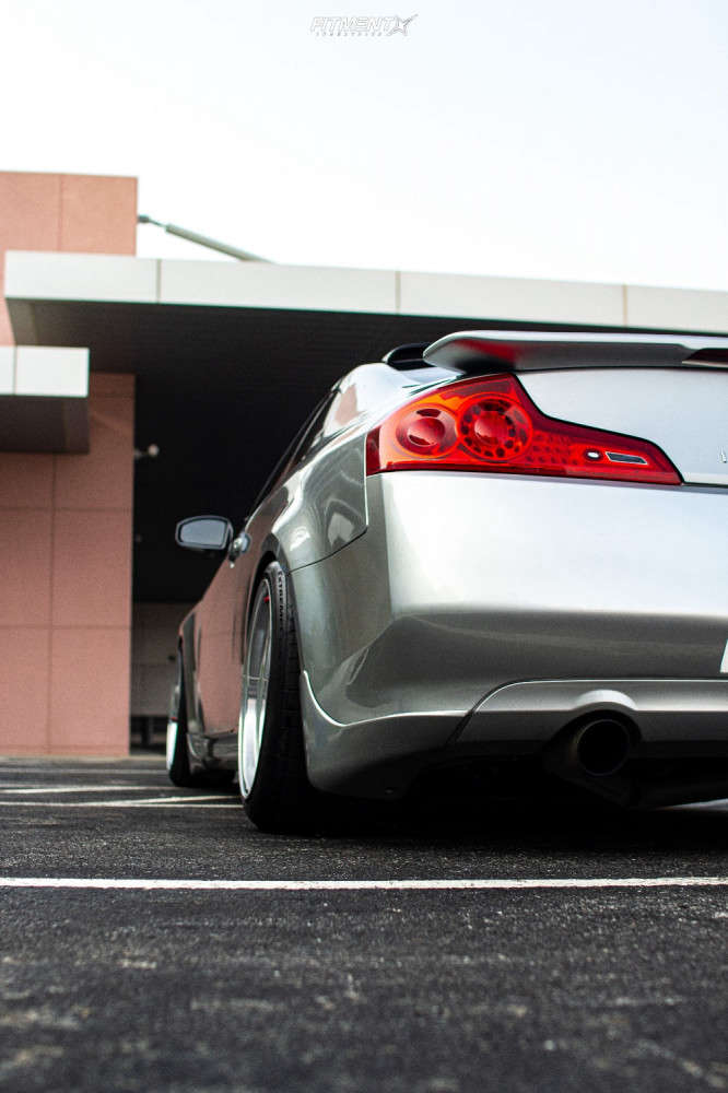 2004 INFINITI G35 Rwd 2dr Coupe w/Leather (3.5L 6cyl 5A) with 18x9.5 ...