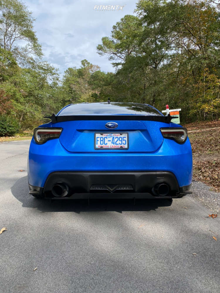 2015 Subaru BRZ Limited with 17x9 720 Form GTF1 and Michelin 255x40 on ...