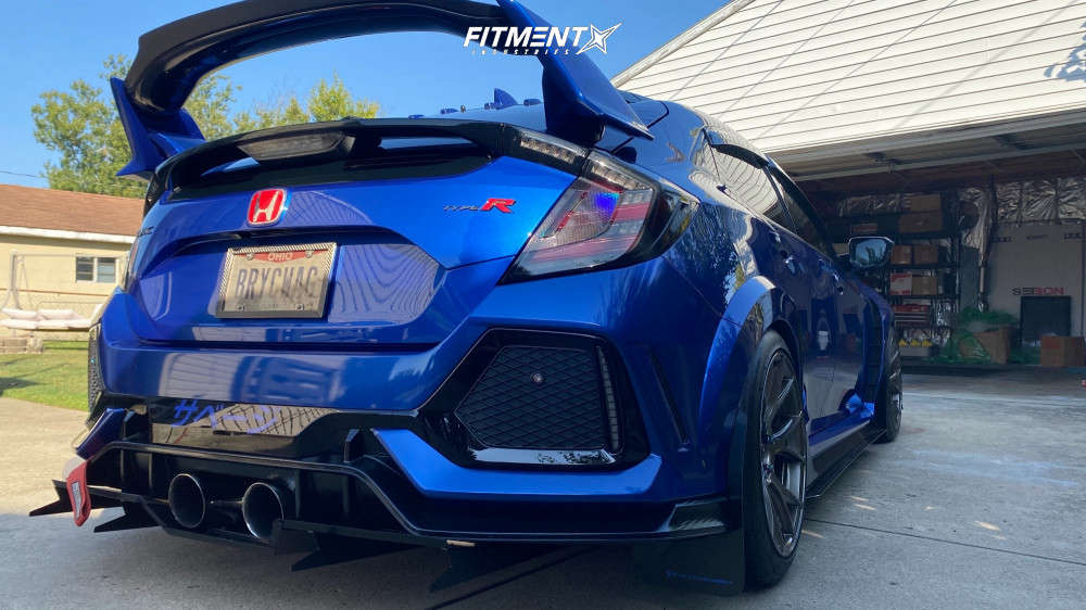 2018 Honda Civic Type R with 18x9.5 Konig Ampliform and Nitto 245x40 on ...