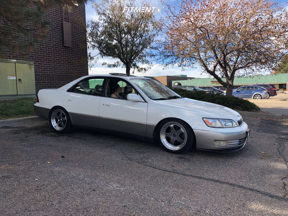 1998 Lexus ES300 Base with 17x8.5 JNC Jnc010 and Westlake 215x45 on ...