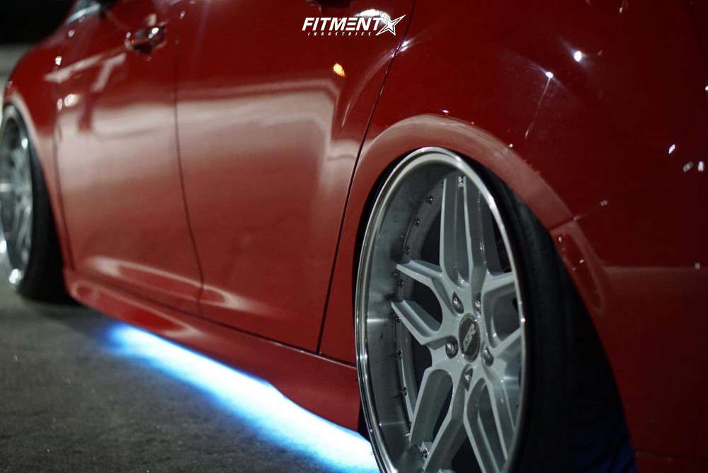 2016 Ford Focus ST with 18x9.5 ESR Cs15 and Federal 215x40 on Air ...