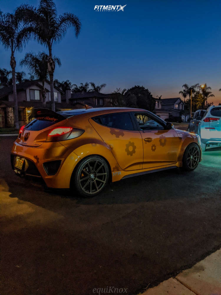 2016 Hyundai Veloster Turbo with 18x8.5 F1R F27 and Nitto 215x40 on ...