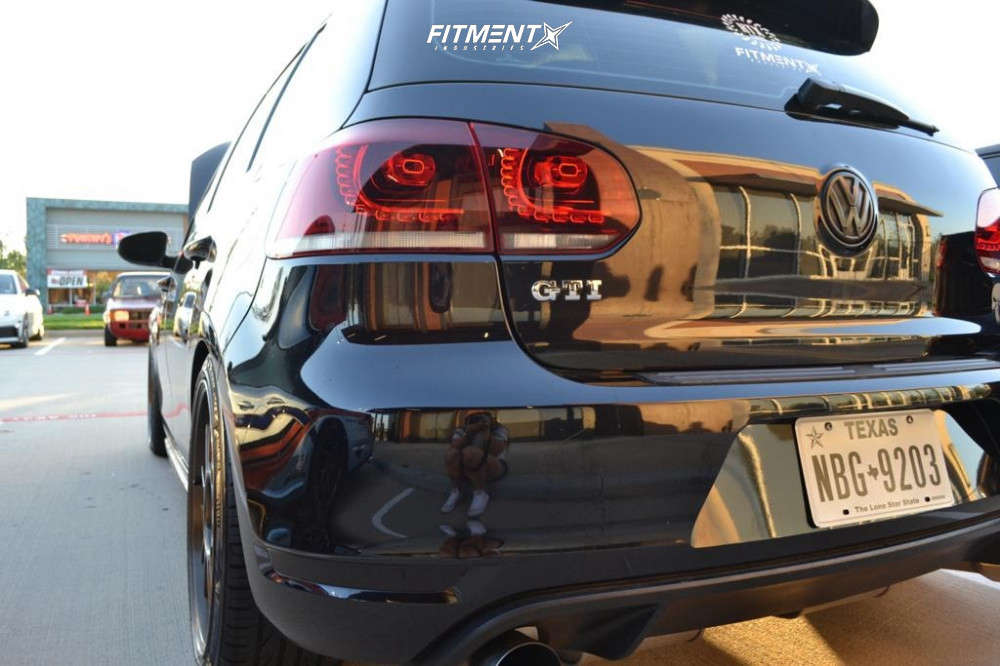 2013 Volkswagen GTI Base with 18x8.5 Konig Hypergram and Lexani 225x40 ...