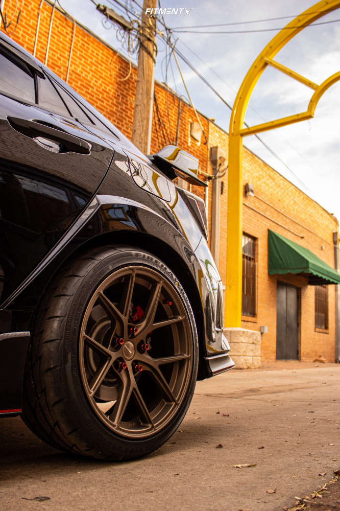 2017 Honda Civic Type R with 18x9.5 Superspeed Rf05rr and Firestone ...