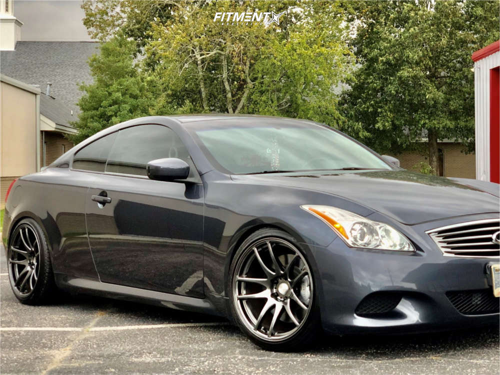 2009 INFINITI G37 Sport with 19x10.5 ESR Sr08 and Kumho 255x35 on Coilovers | 1351280 | Fitment ...