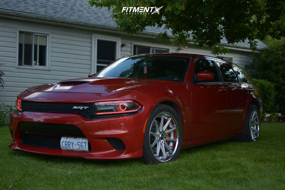 2006 Dodge Magnum R/T with 20x9 Rohana Rc10 and Firestone 275x40 on ...